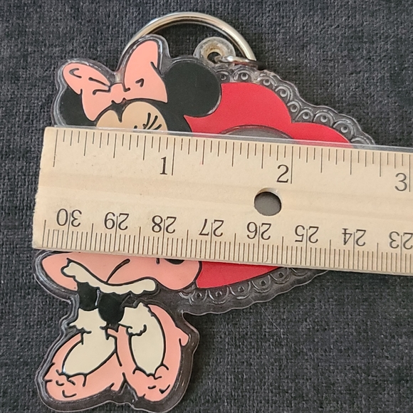 Disney | Accessories | Vintage The Walt Disney Company Minnie Mouse Key ...